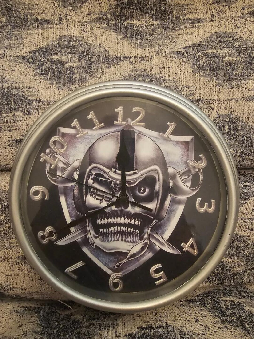 Custom Made Raiders Clock - Etsy