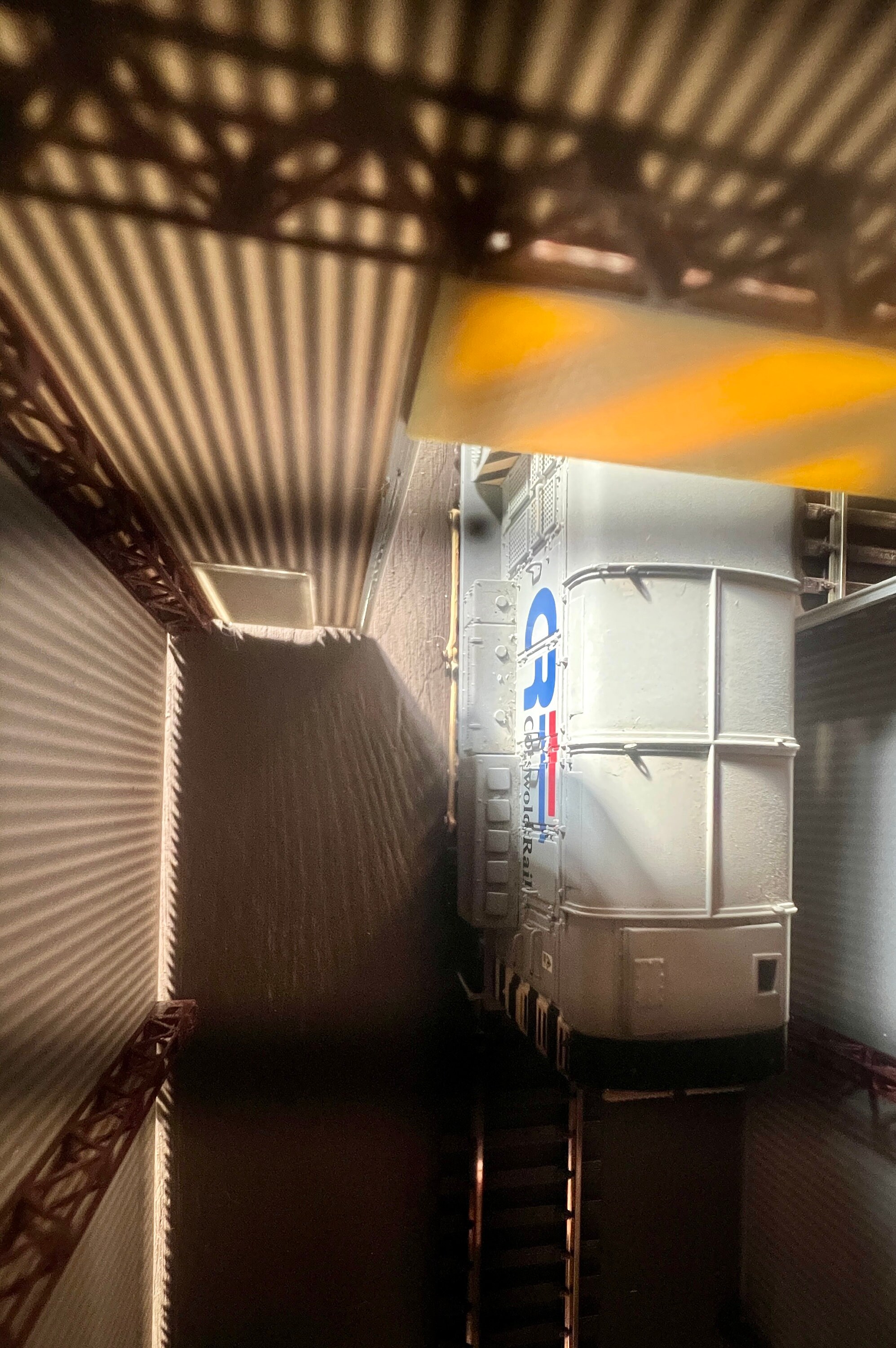 Model Railway Engine Shed OO HO Scale Locomotive TMD 250MM Deluxe ...