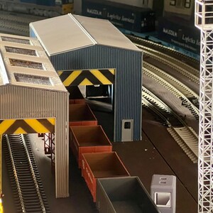 Model Railway Engine Shed OO HO Scale Locomotive TMD 250MM Deluxe ...