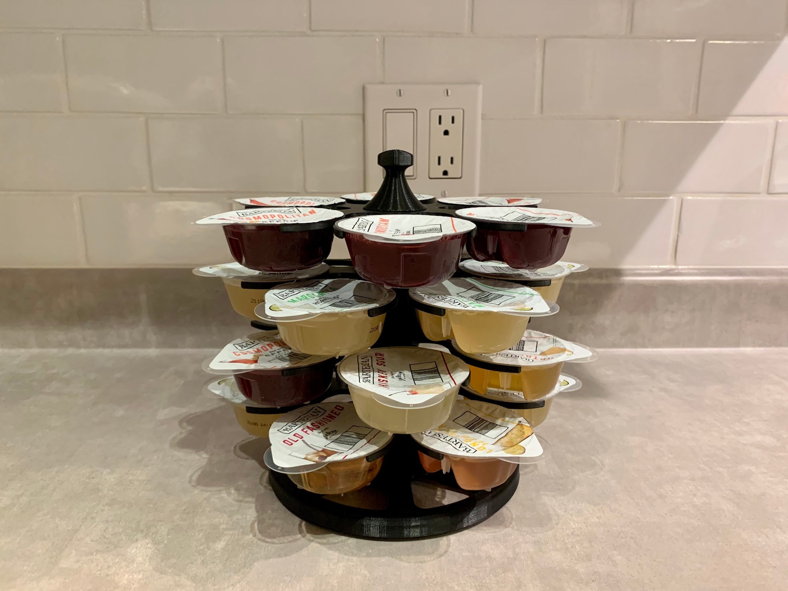 Bartesian Cocktail Rotating Pod Holder Black customizable - Etsy