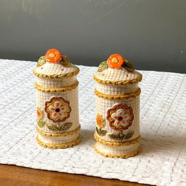 Flower Shakers - Etsy