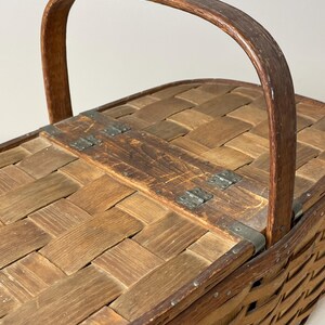 Antique Oak Splint New England Picnic Basket by the Shelton Basket Co ...