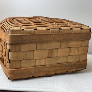 Antique Oak Splint New England Picnic Basket by the Shelton Basket Co ...