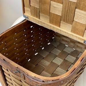 Antique Oak Splint New England Picnic Basket by the Shelton Basket Co ...