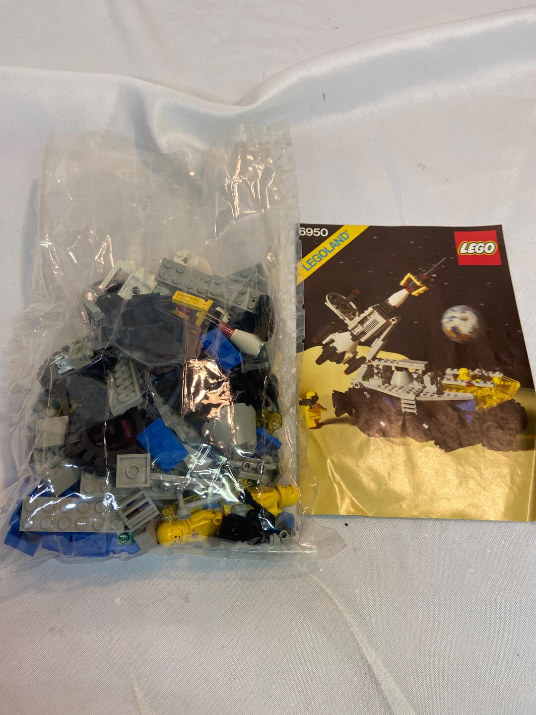 Vintage 1982 Legoland Space 6950 Mobile Rocket Transport Complete W ...