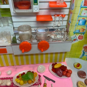 Vintage 1970 Takara Lisa Doll Kitchen Center Juego plegable - Etsy México