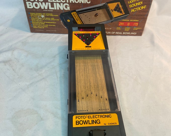 Vintage 1978 Cadaco Foto-electronic Bowling Battery Operated Tabletop ...