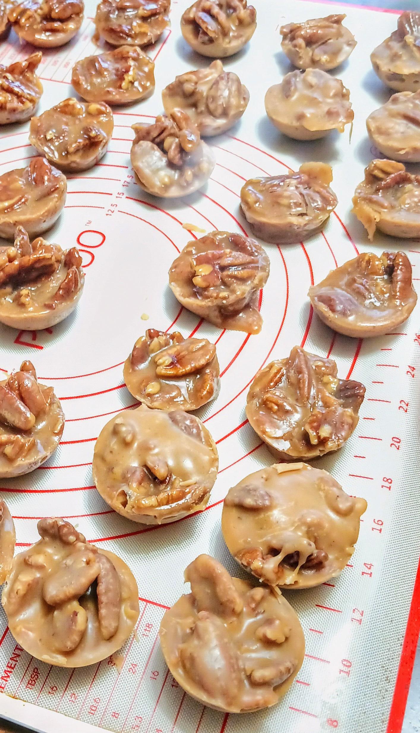Homemade Pecan Pralines 1lb. 10-12 Candies - Etsy