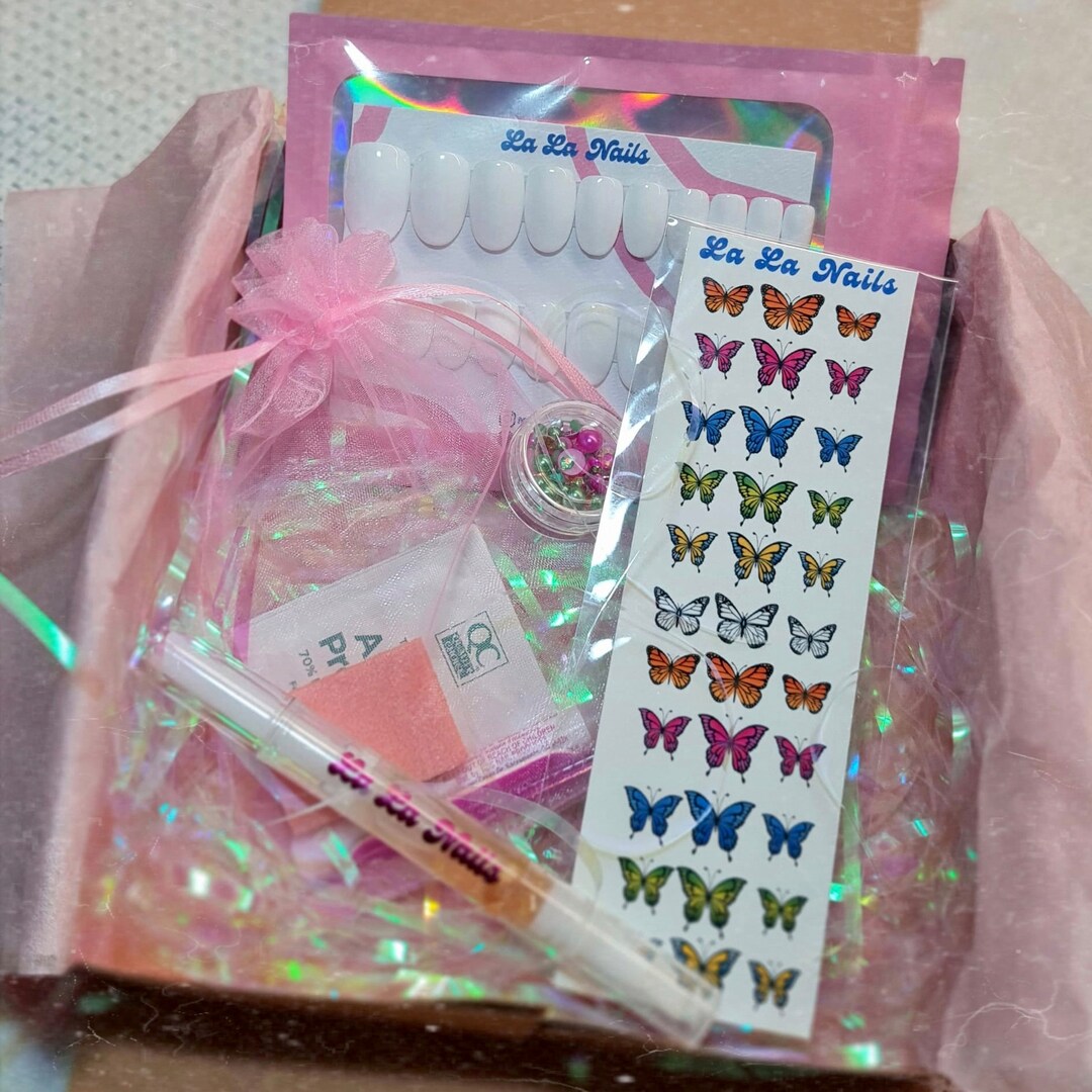 Beginner’s DIY Nail Kit / Press on Nails - Etsy