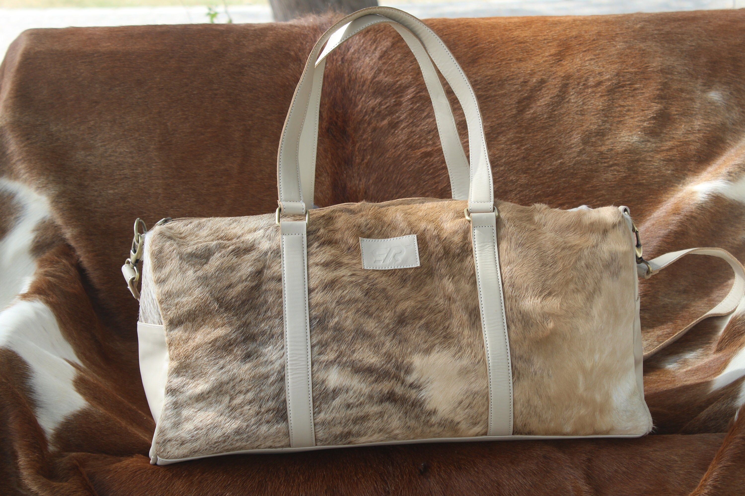 Cowhide Duffel Bag Large Travel Bag Cow Hide Weekend/overnight Bag ...