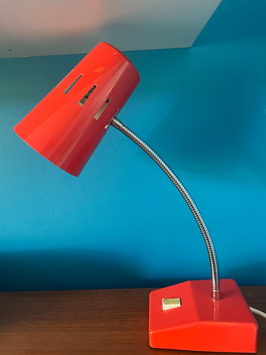 Vintage Pifco Model 981 Lamp. - Etsy UK