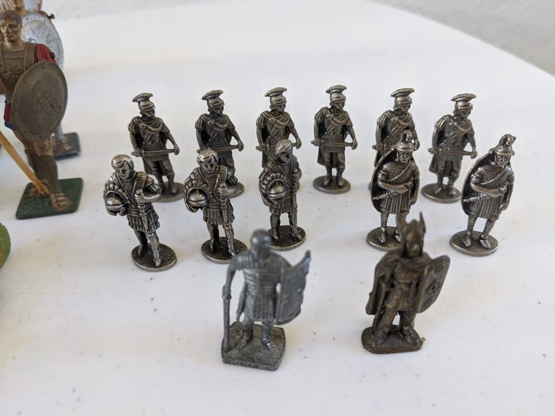 Lot of Roman Toy Soldier Figures 2 Timpo More - Etsy