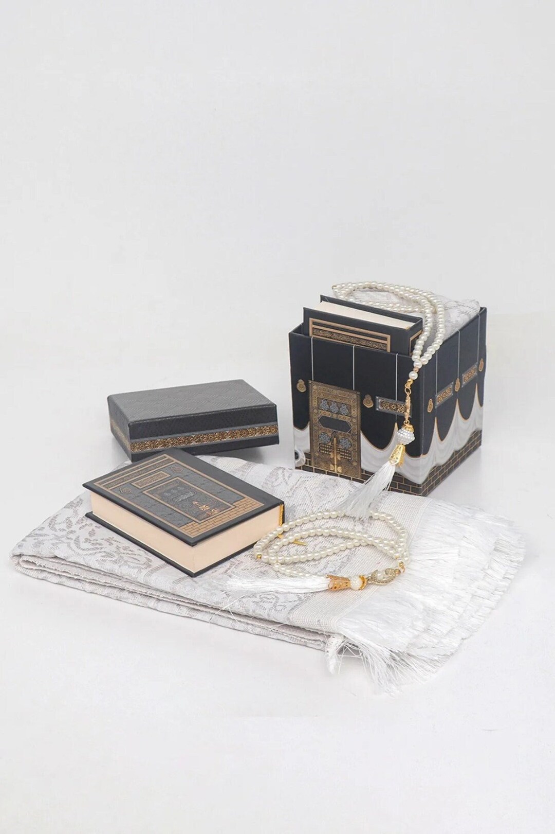 Quran Pearl Prayer Beads and Prayer Rug Set in Kaaba Box, Islamic Gift ...