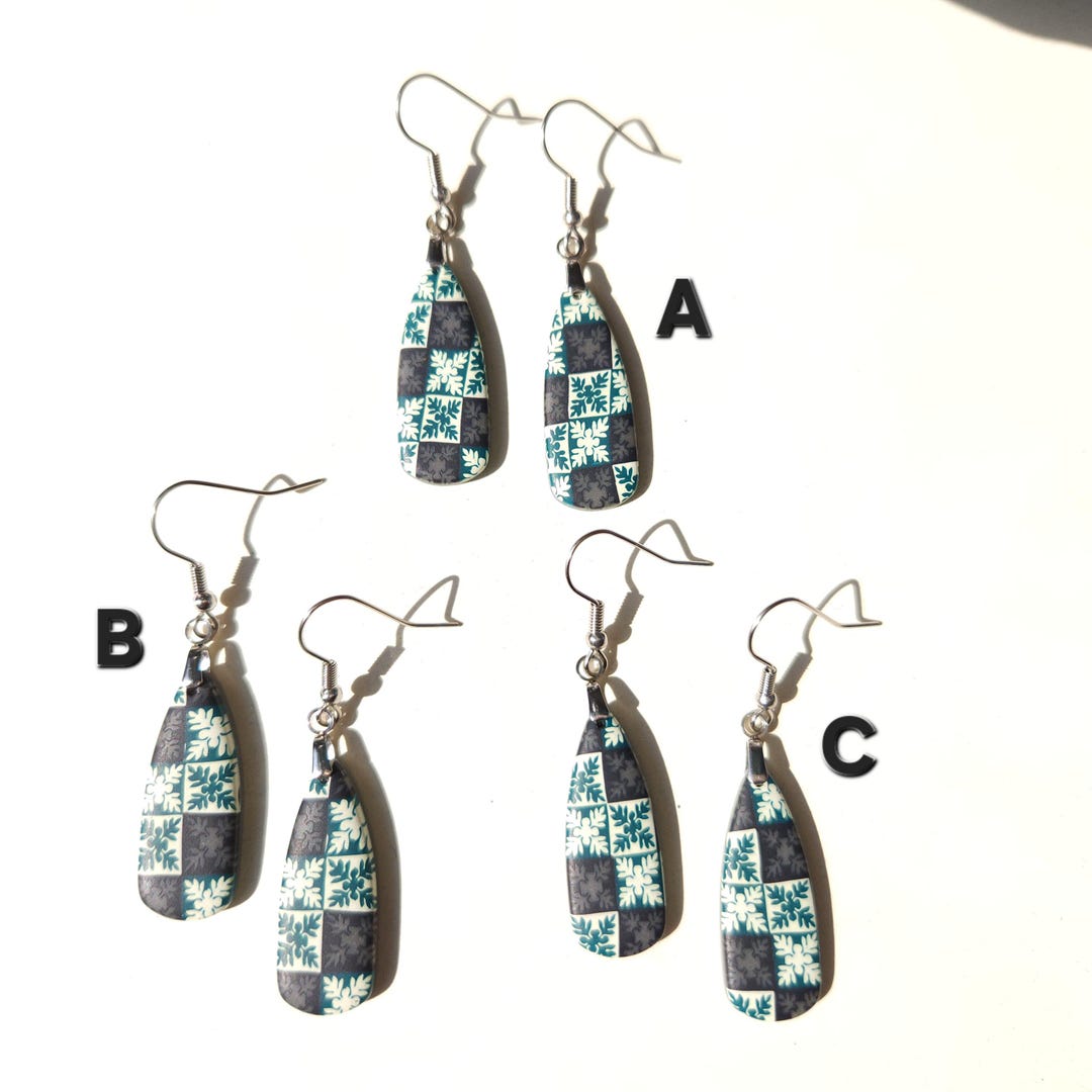 Teardrop 'ulu Hawaiian Quilt, Green Black Silver & White Teardrop ...