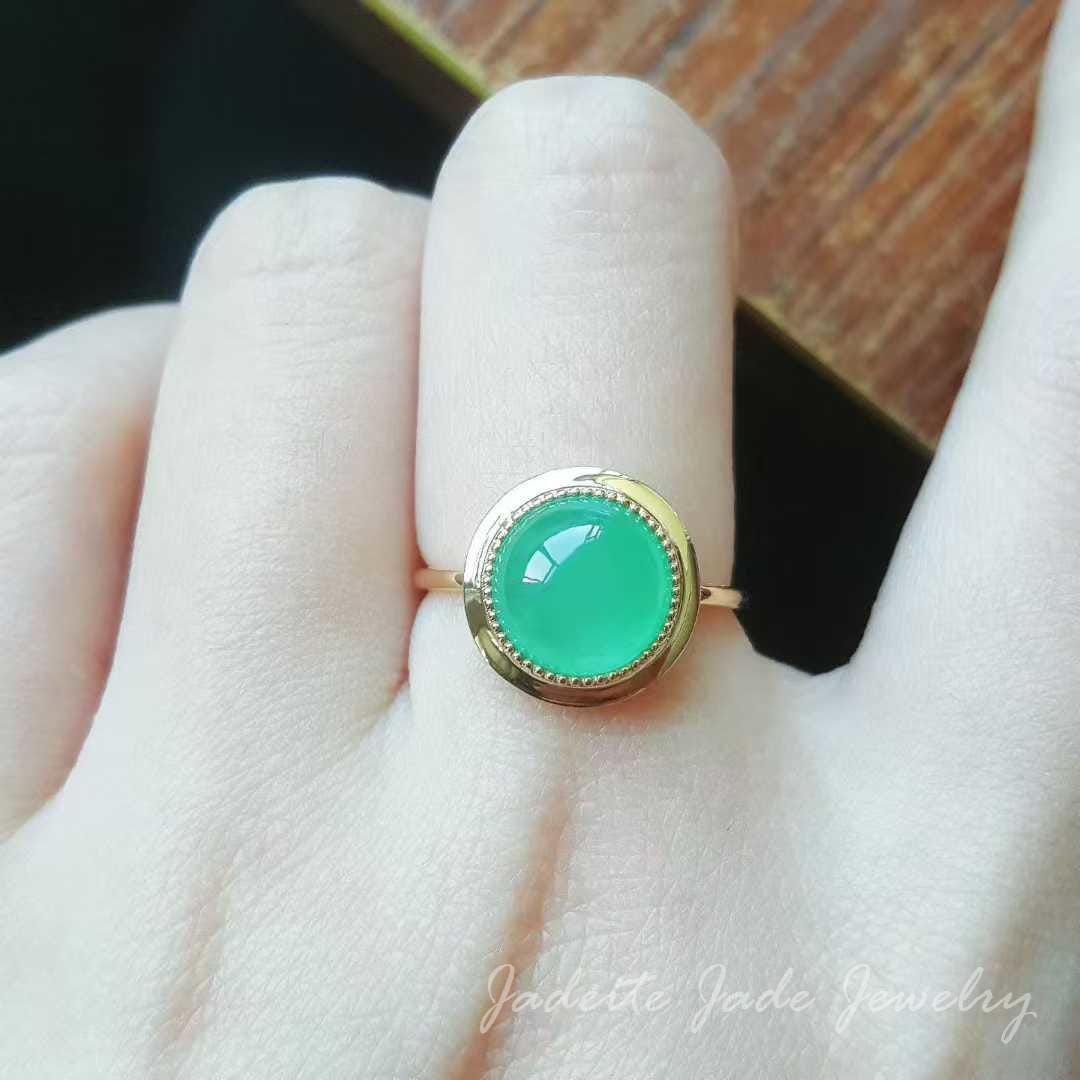 18k Gold Jadeite Ring, Green Jade Cabochon Ring, Glassy Type Jade Glow ...