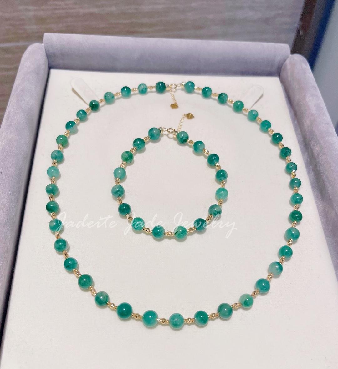 Type A Natural Green Jadeite Necklace and Bracelet Set, 18k Solid Gold ...