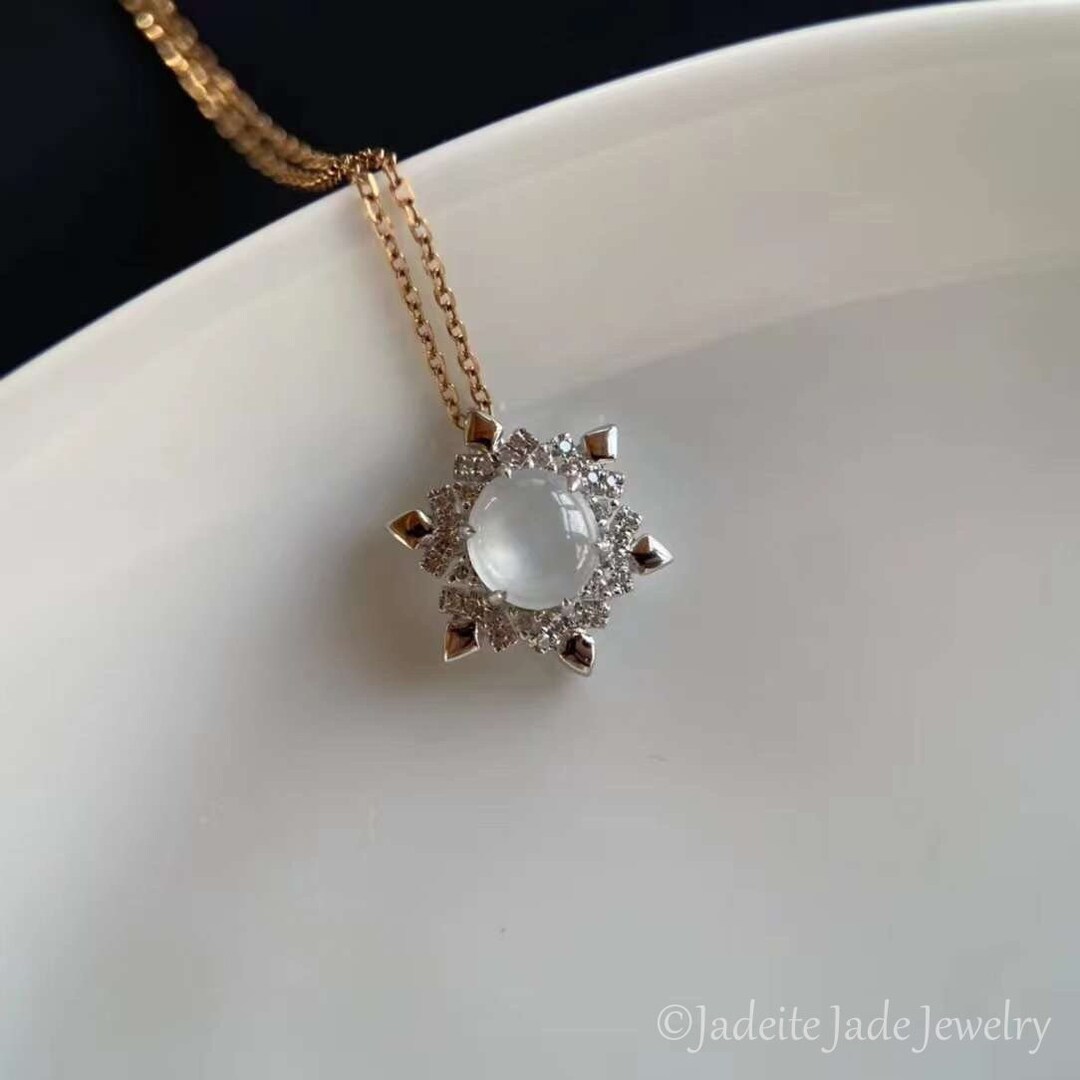 Icy Jadeite Snowflake Pendant, Glassy Translucent Cabochon Ice Jadeite ...