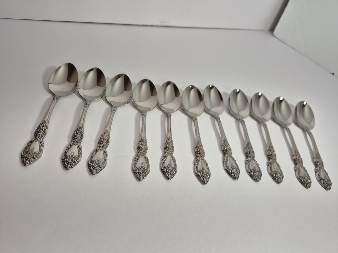 Oneida WORDSWORTH OCQ Stainless Flatware Spoons Set of 11 Roses Flowers ...