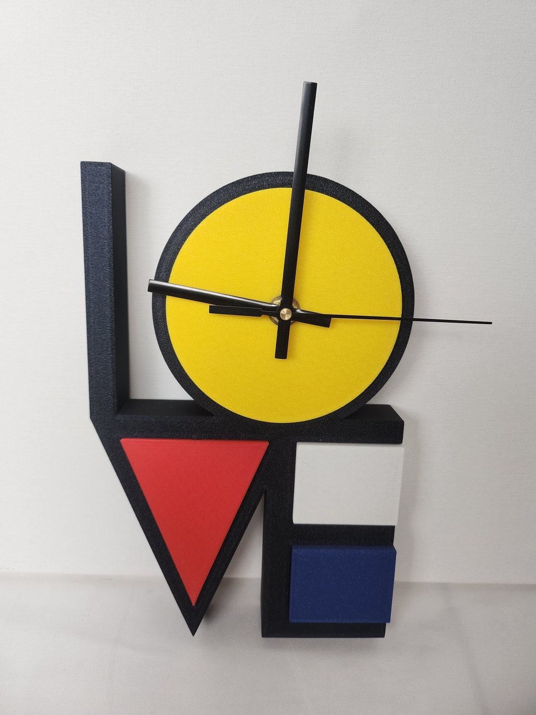 LOVE Design Wall Clock Inspired by Piet Mondrian Printed in 3D - Etsy