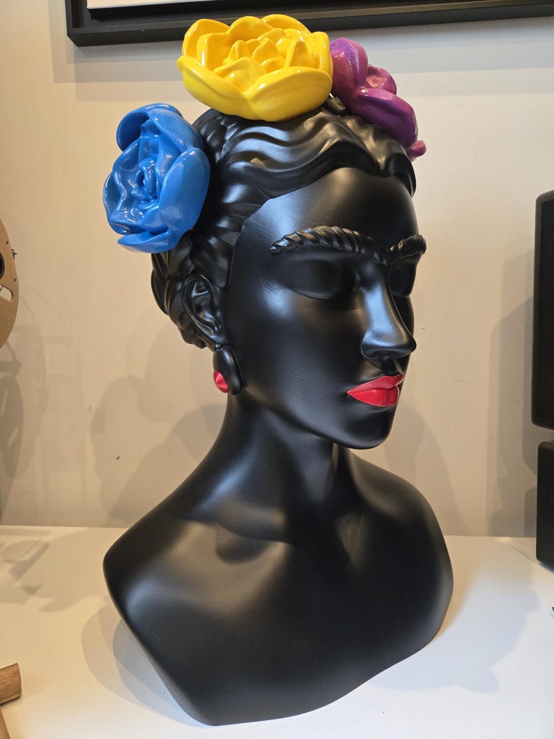 XXL Frida Kahlo Bust – 3D Printed Decorative Sculpture – 66cm Artistic ...
