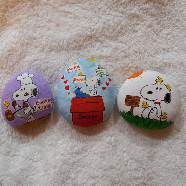 Snoopy Rock - Etsy
