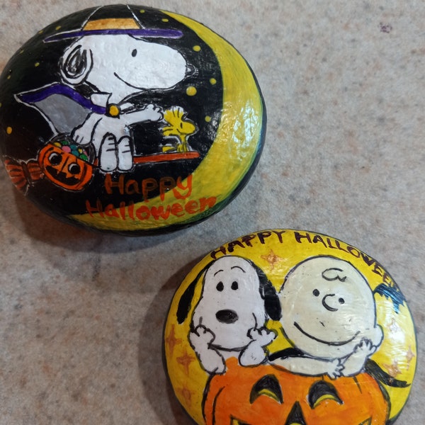 Snoopy Rocks - Etsy