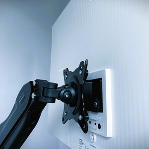 Samsung VESA Monitor Adapter Mount M8, M80B, M80C, LS32BM801UUXXU ...