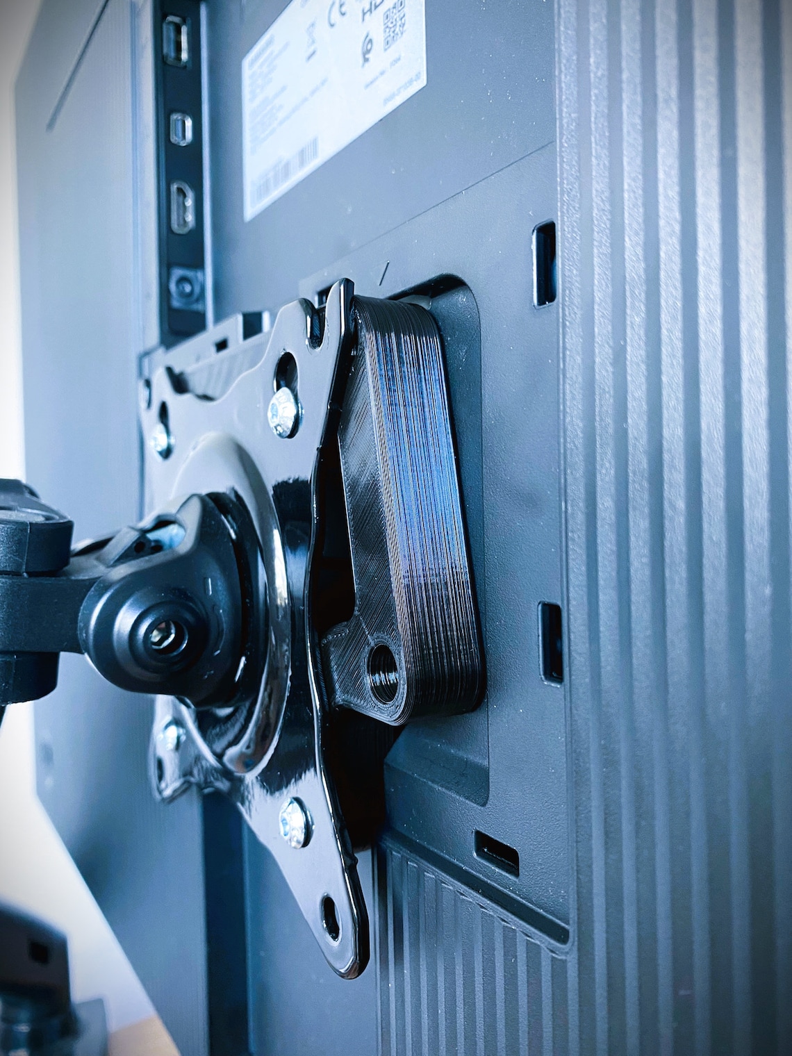 Samsung VESA Space Monitor Adapter Mount, S32R750, S27R750, SR75, SR750 ...