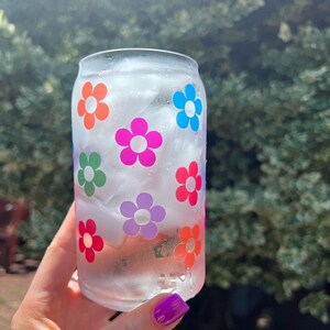 Rainbow Color Changing Daisy Glass | Rainbow | 16 Oz Beer Can Glass ...