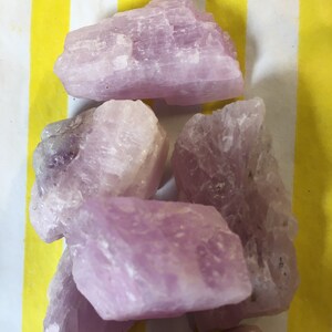 Kunzite Crystal Natural Pink Raw Stone Healing Mineral Gemmy Stone - Etsy