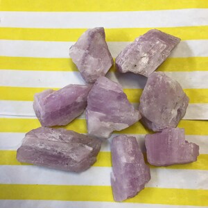 Kunzite Crystal Natural Pink Raw Stone Healing Mineral Gemmy Stone - Etsy