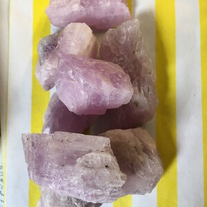 Kunzite Crystal Natural Pink Raw Stone Healing Mineral Gemmy Stone - Etsy