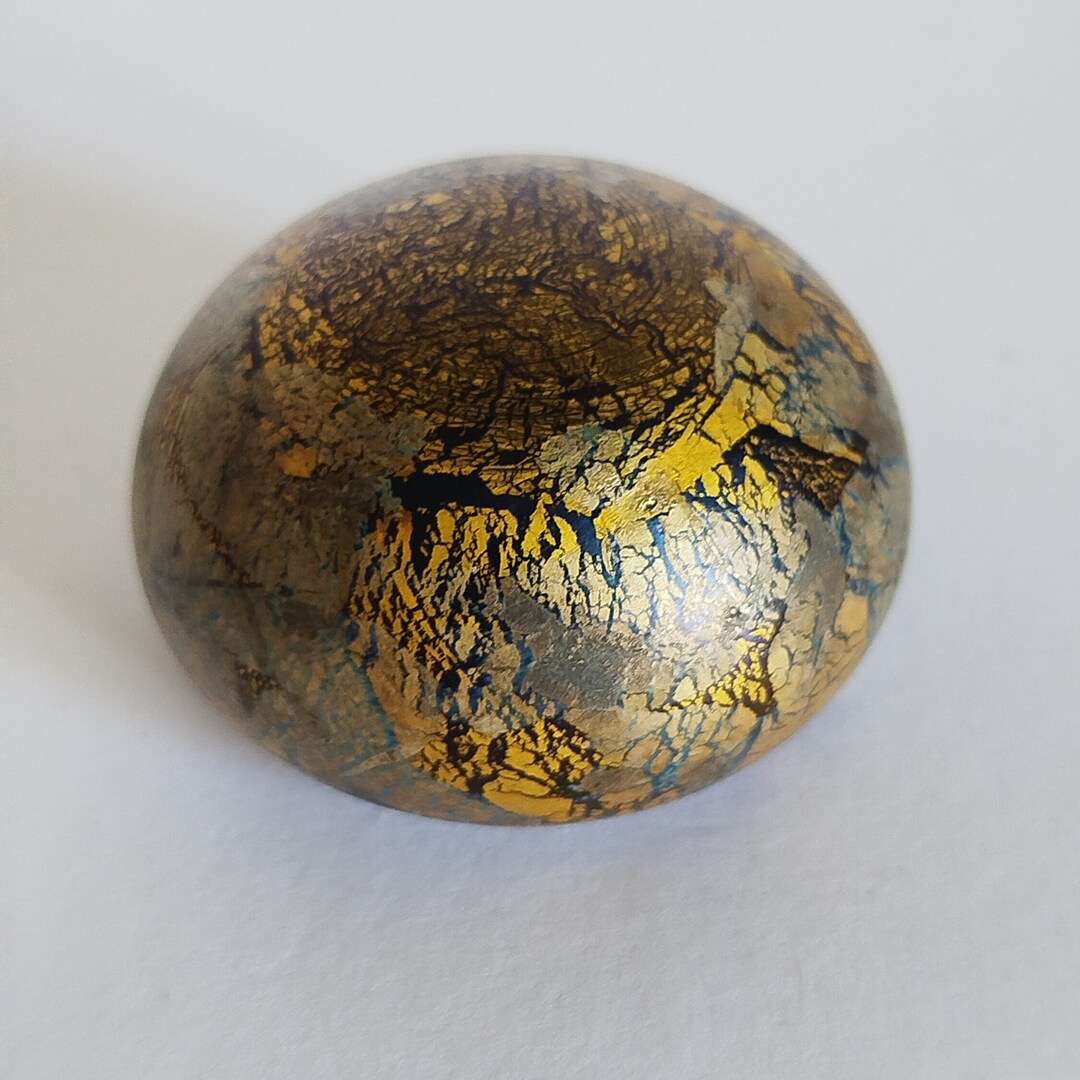 Vintage Isle of Wight Studio Glass Paperweight - Etsy