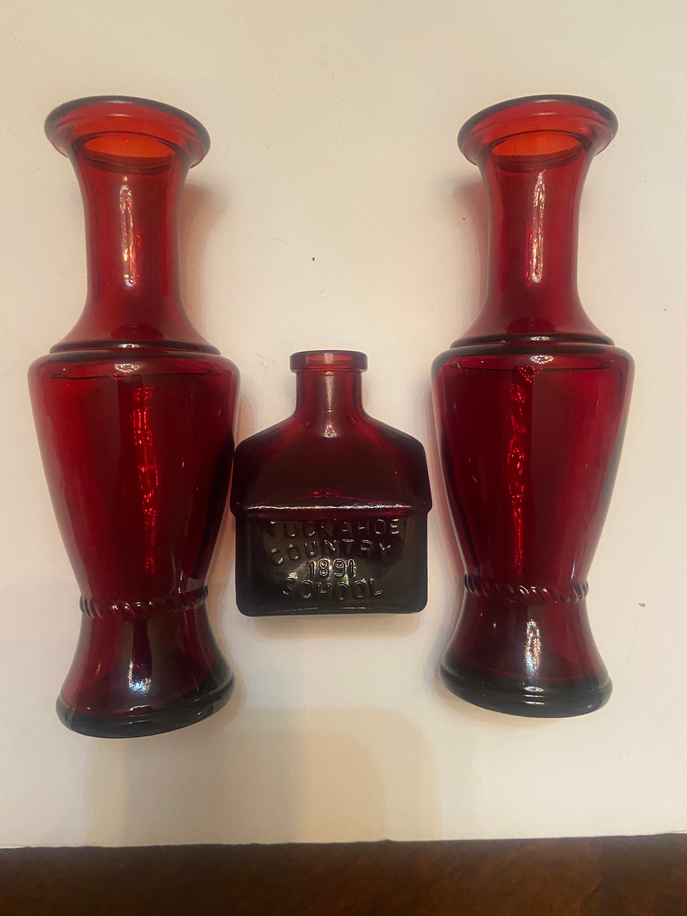 Collection of 7 Vintage Red Vases - Etsy