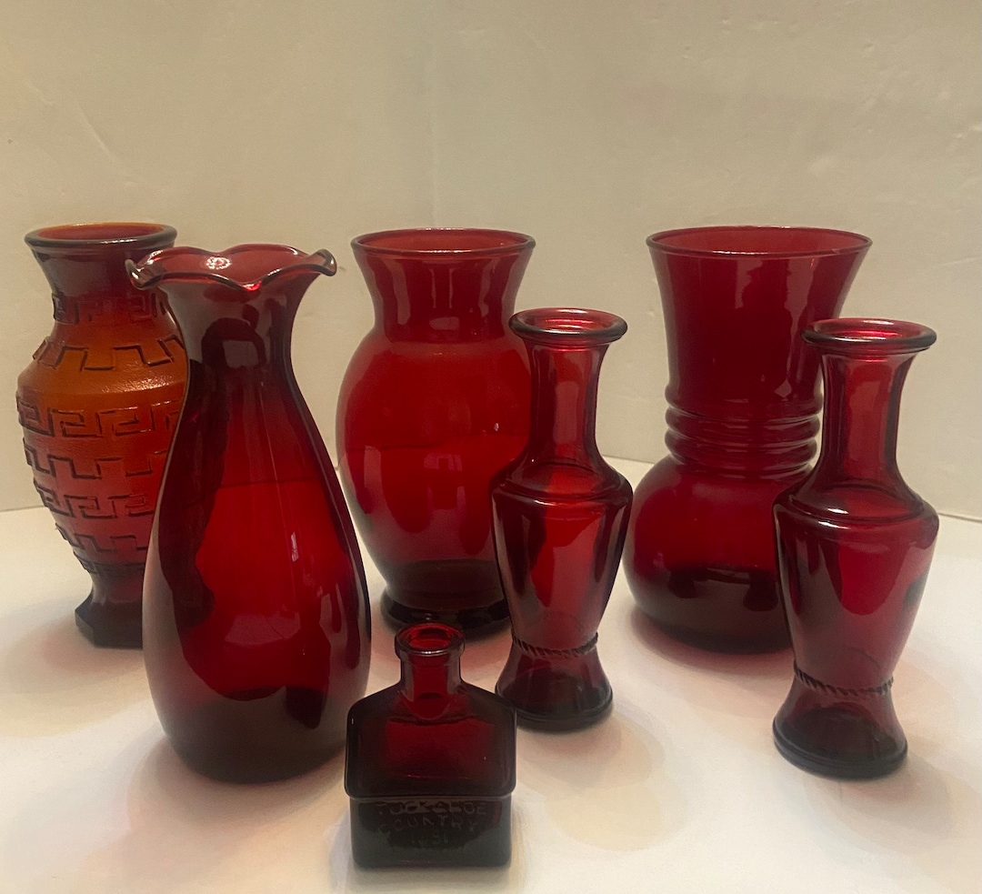 Collection of 7 Vintage Red Vases - Etsy