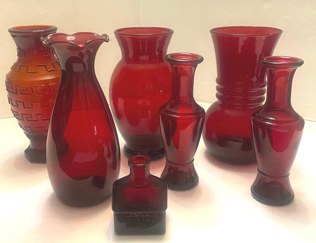 Collection of 7 Vintage Red Vases - Etsy