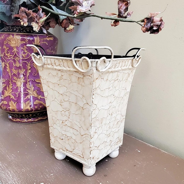 Antique Farmhouse Planters - Etsy