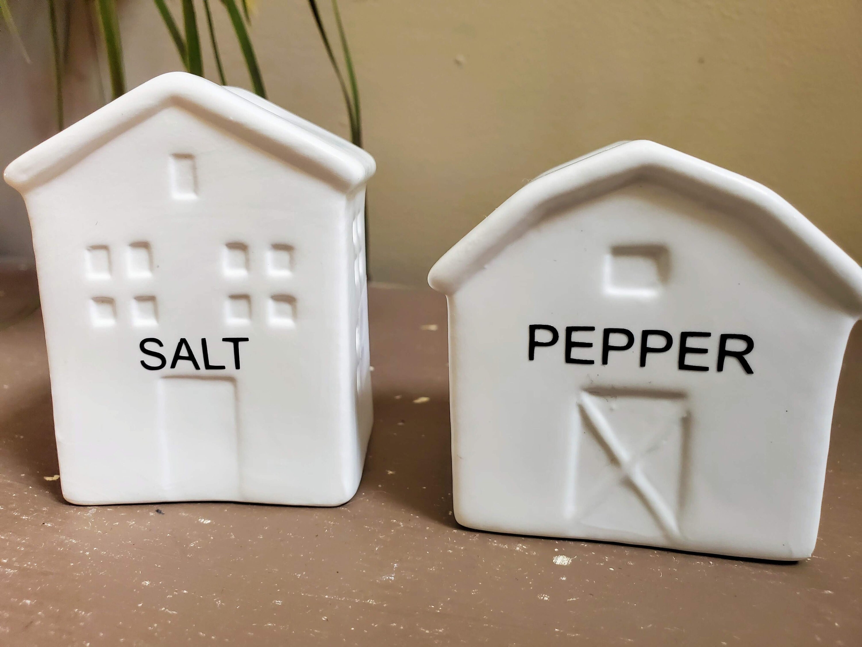 Farmhouse Salt and Pepper Shakers House Barn White Decor - Etsy