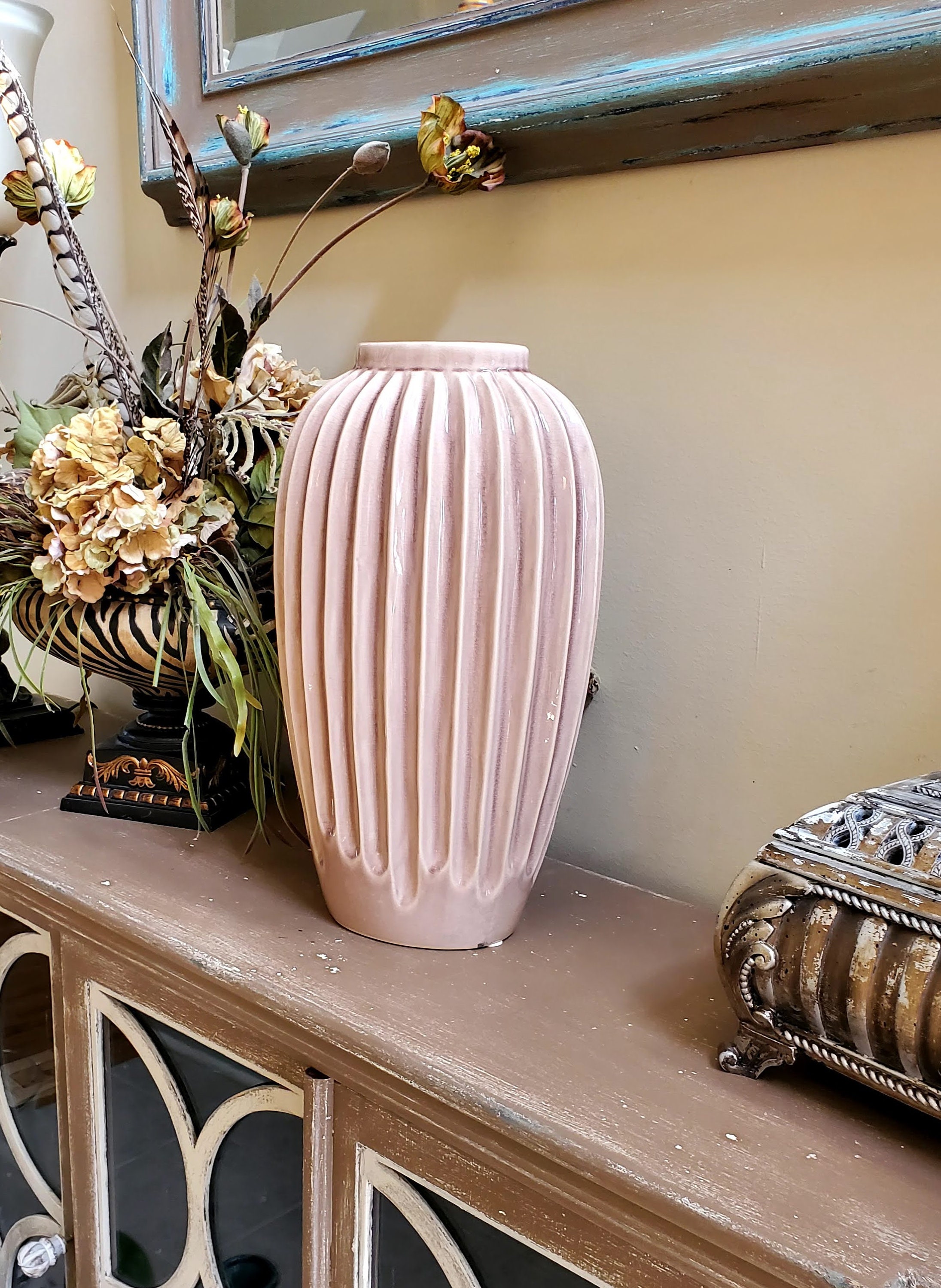 Ribbed Mauve Vase Large Mauve Vase Pink Ceramic Vase Large - Etsy