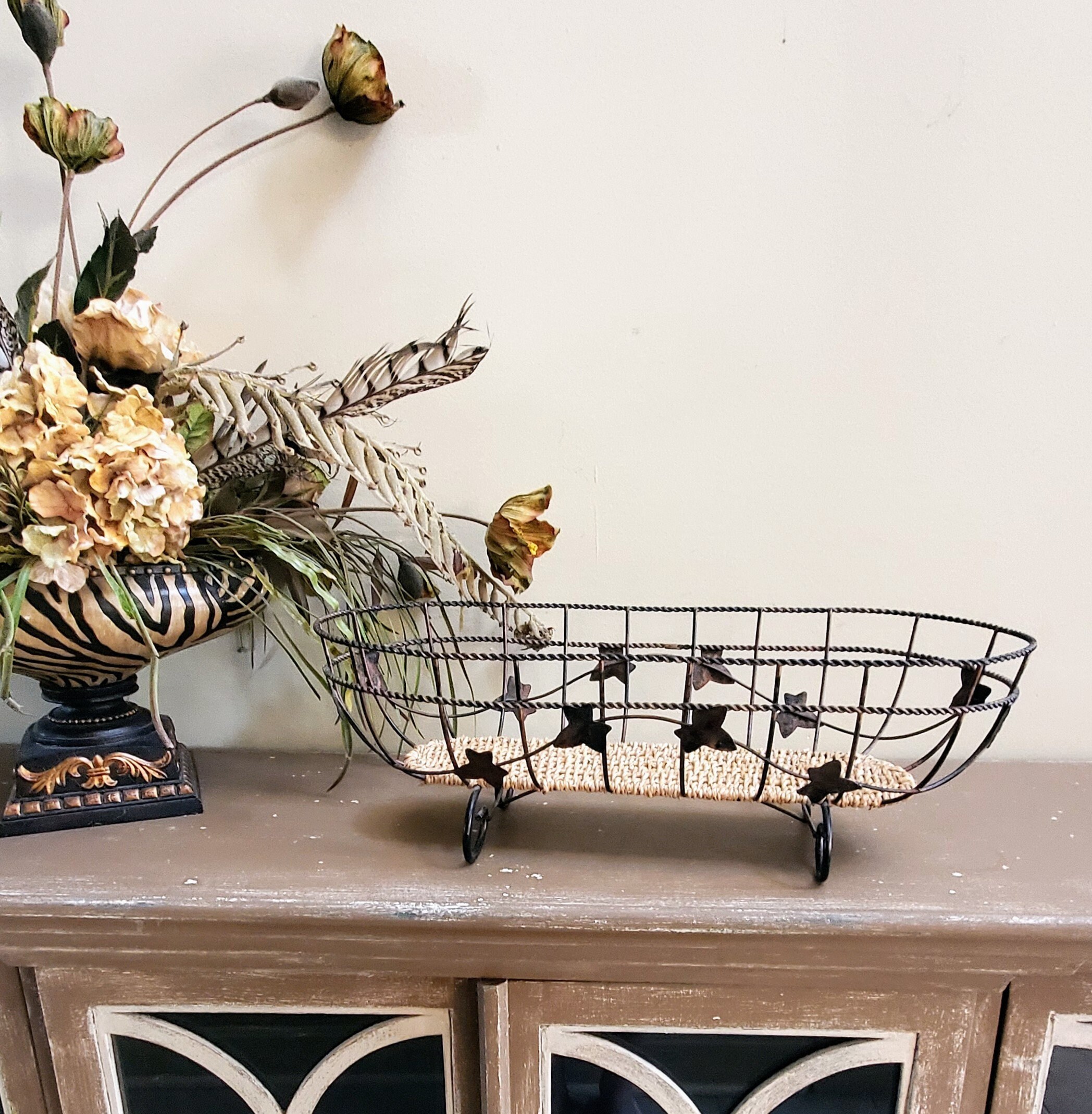 Oblong Wire Leaf Basket Metal Housewarming Gift Fruit With Leaves ...
