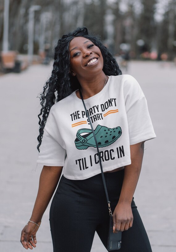 Croc SVG Multi-layer Cut File for Use With Cricut and Other | Etsy