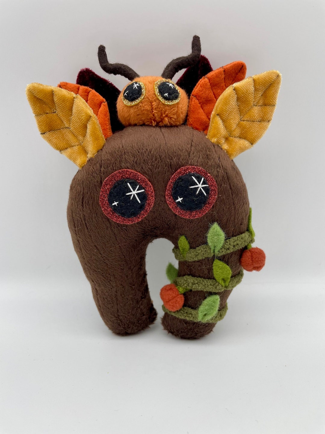 Forest Tree Creature | Botanical Beast | Tree Monster With Vines and ...