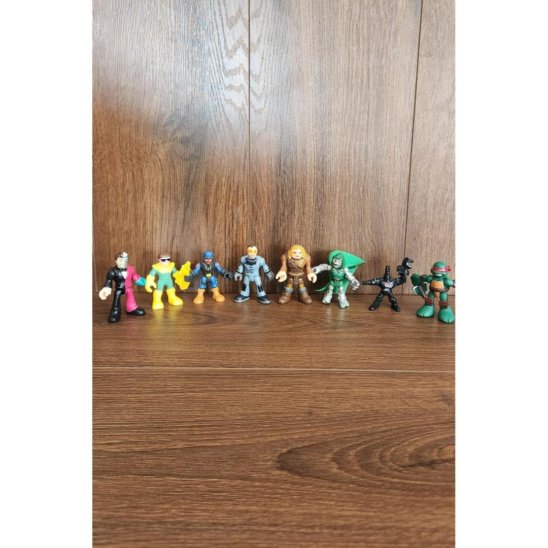 Imaginext Marvel DC Comics Superheroes & Villains Action Figure Bundle ...