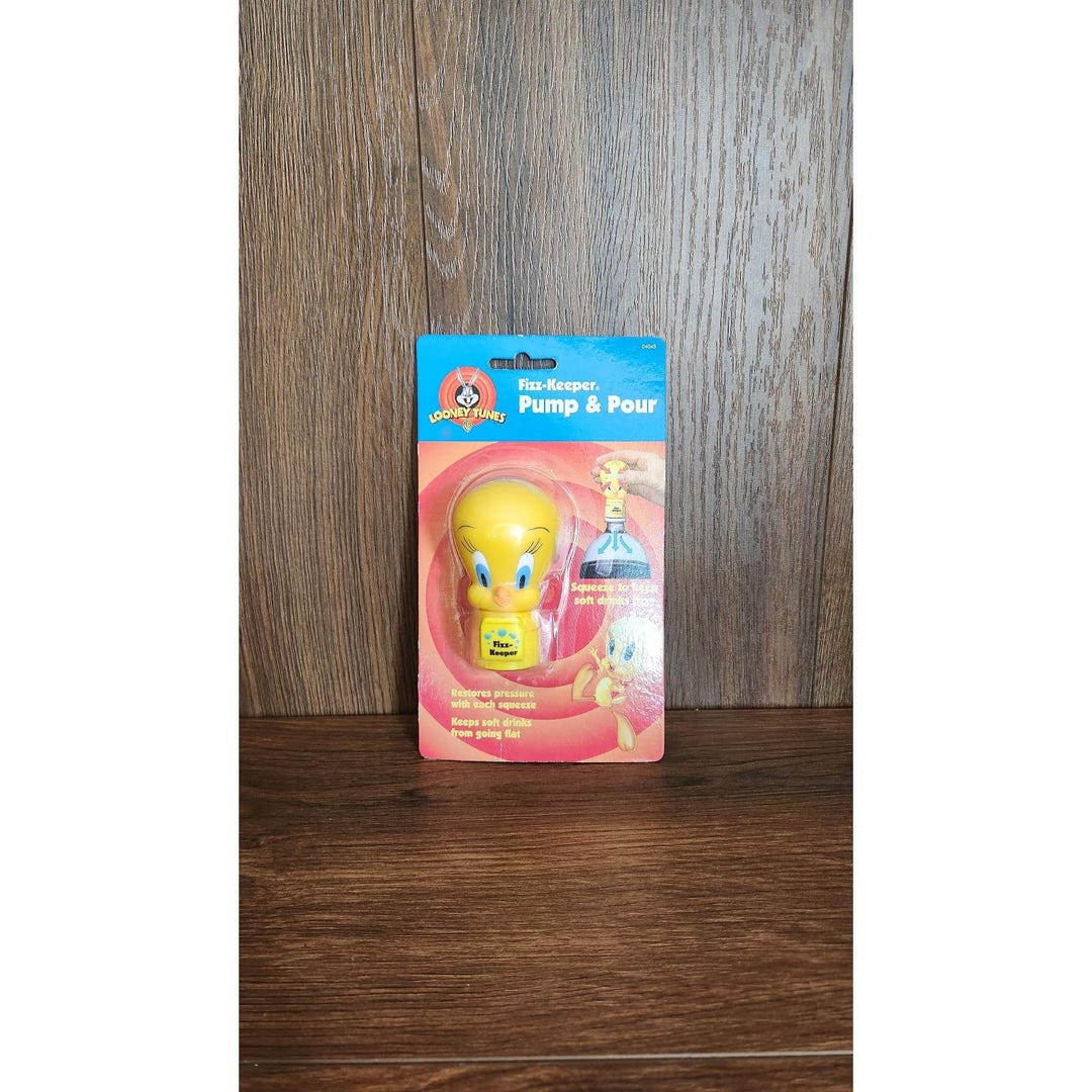 Vintage Tweety Bird Fizz Keeper Pump and Pour - 2000 Warner Bros New ...