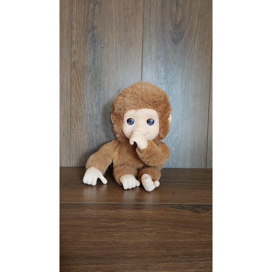 Little Live Pets Monkey Mango Moose Toys 2023 Sucking Thumb Mechanical ...
