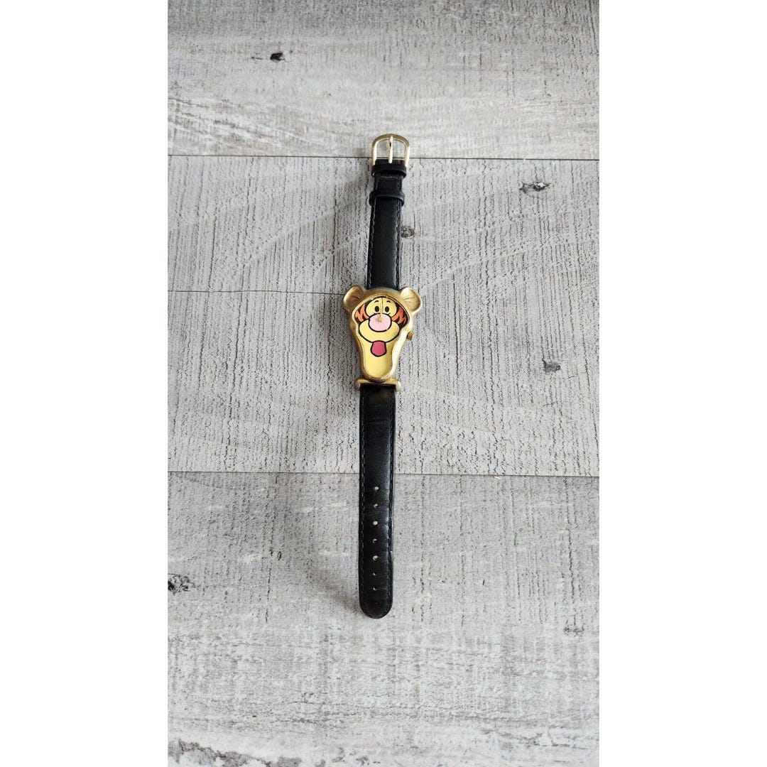 Vintage Timex Disney Tigger Head Shaped Watch Winnie the Pooh Needs ...