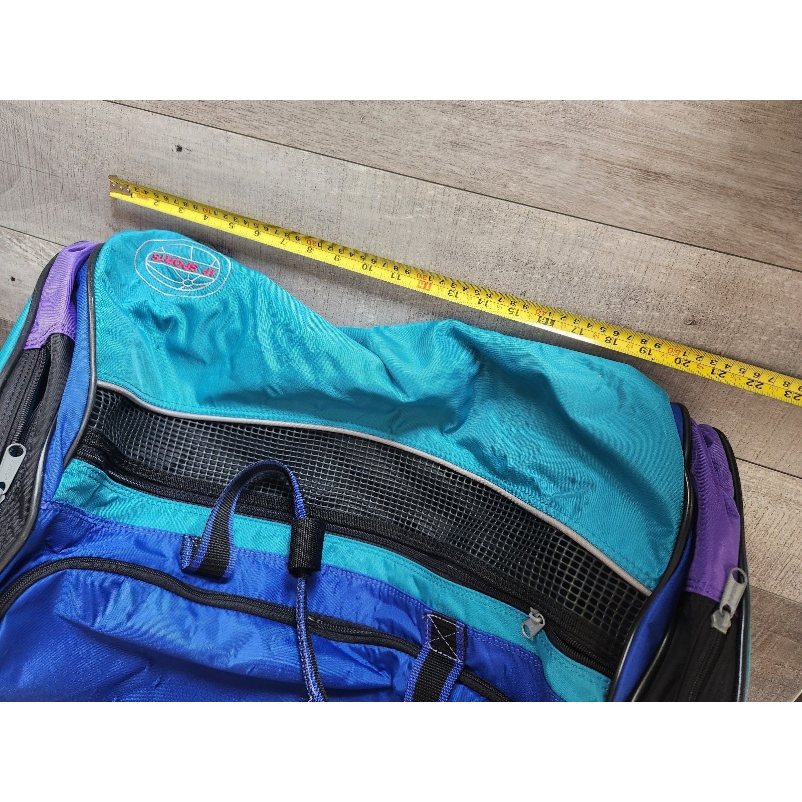 IP Sports Gym Travel Bag Retro Vintage Carrying Case - Etsy