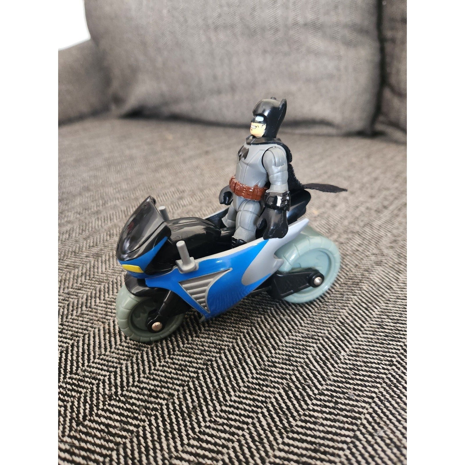 2009 Fisher-price Imaginext DC Super Friends: Blue Batcycle - Batman ...