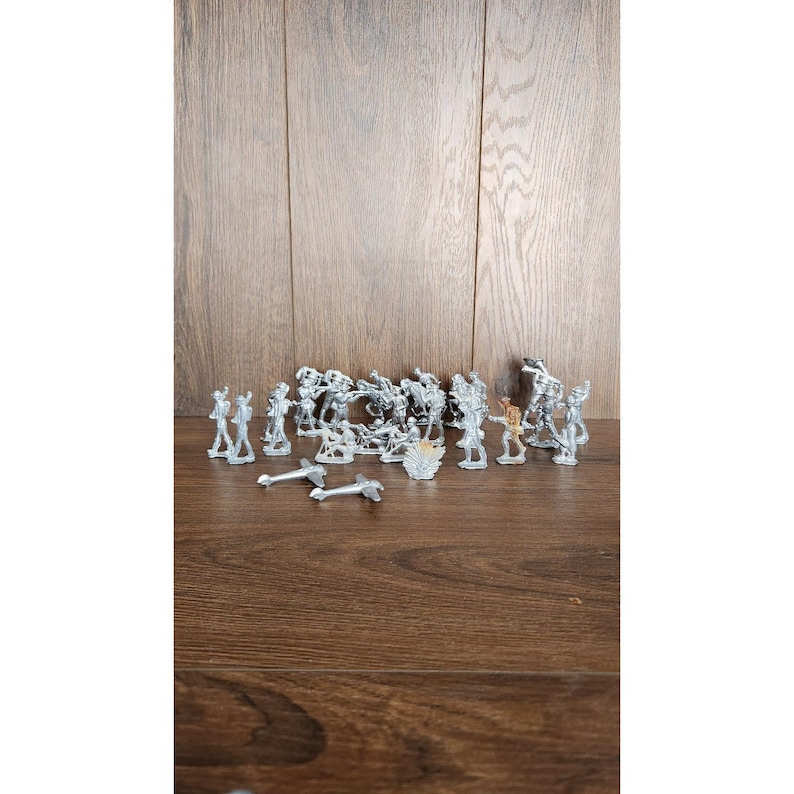 Lead Soldiers Lot Cast Military Toys Unpainted WW1 Antique War Toy ...