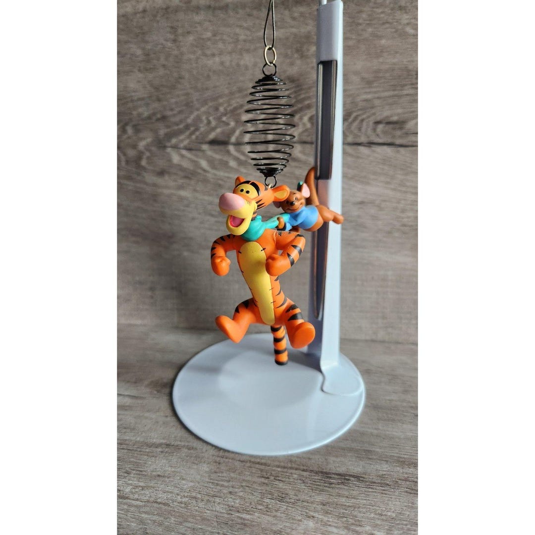 Vintage Hallmark Winnie the Pooh Tigger and Roo Spring Christmas ...